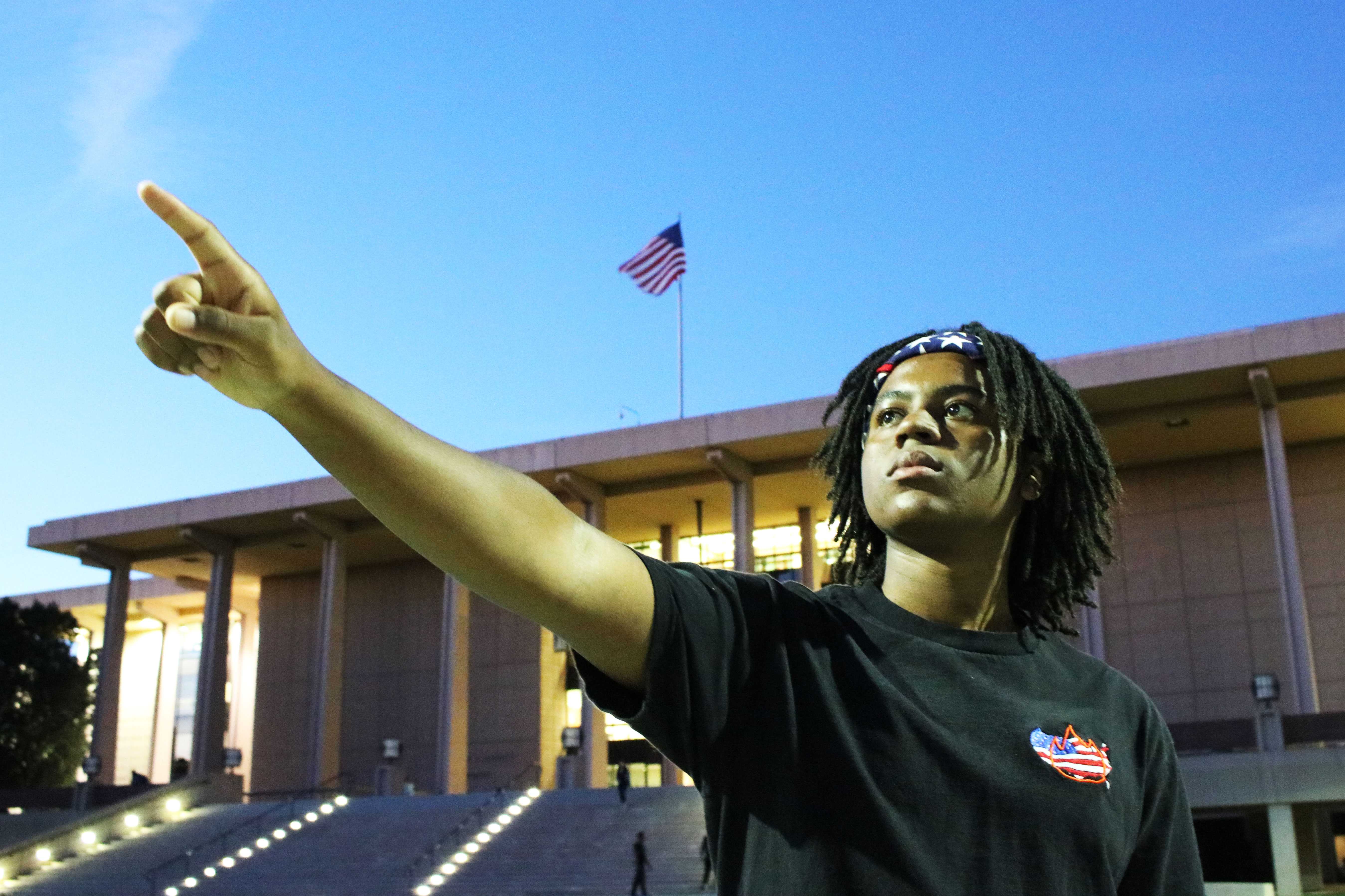 CSUN Rapper has big dreams – Daily Sundial