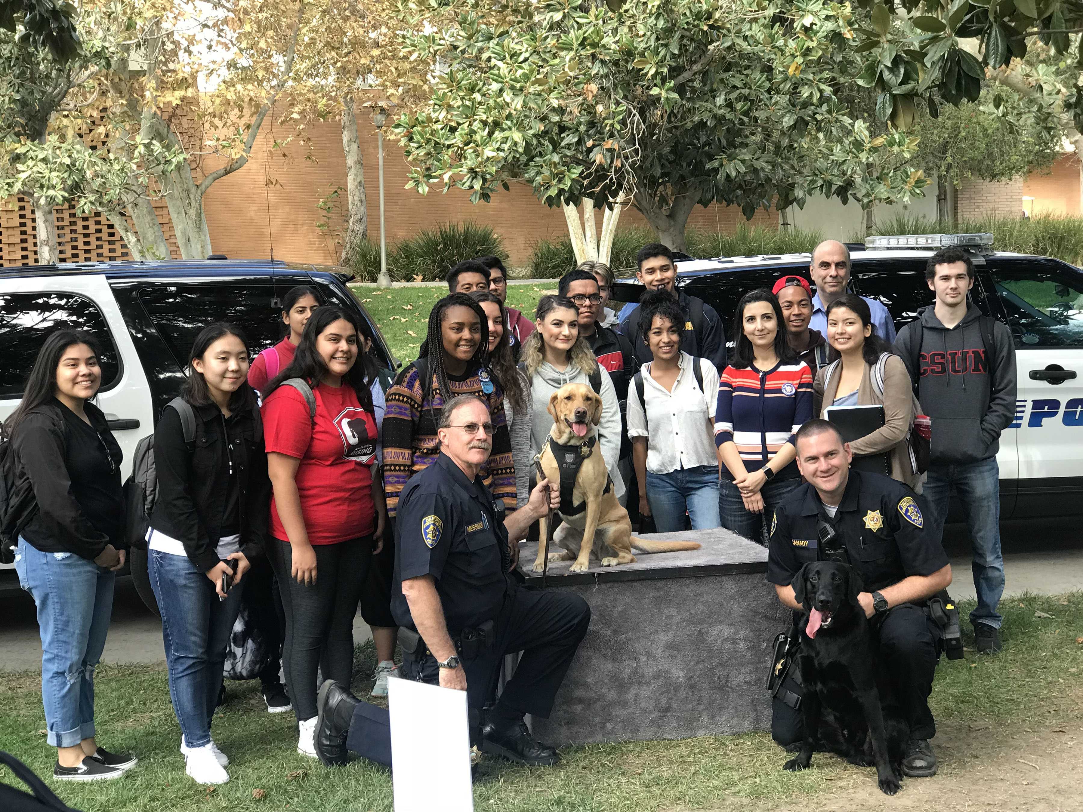 Meet CSUN Police Services’ K9 Daisy and K9 Tank – Daily Sundial