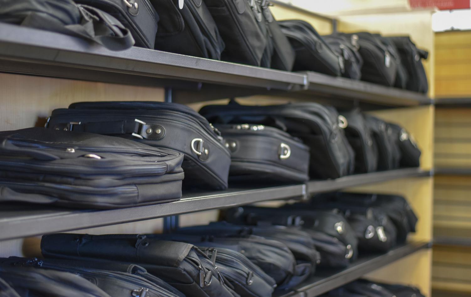 Laptop Loaner Program starts after campus computer labs close – Daily ...