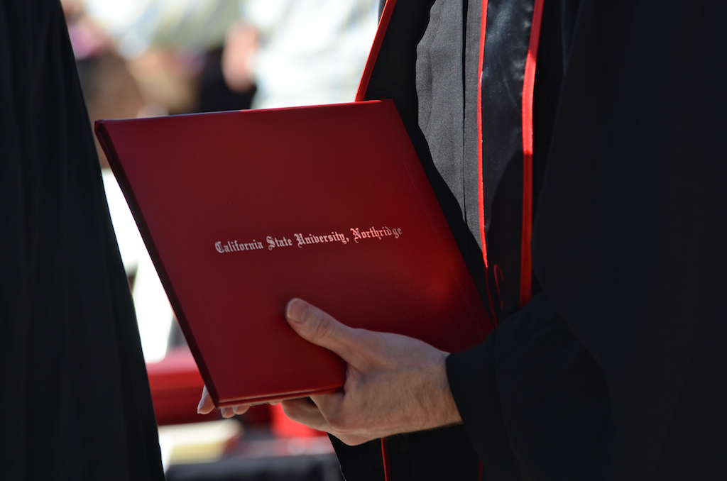 Eleven 2020 graduates reflect on their time at CSUN – Daily Sundial
