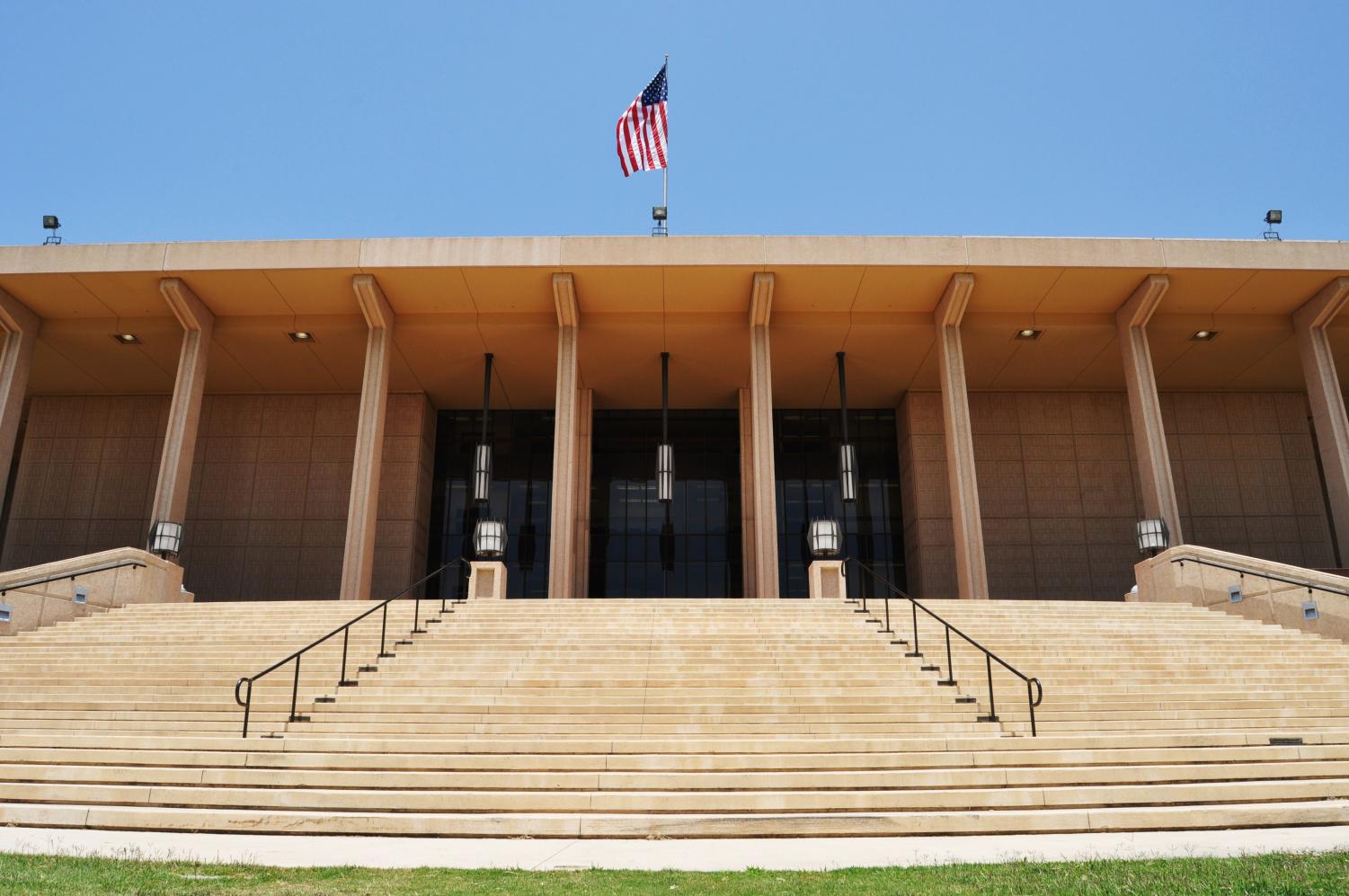 Campuses to continue virtual instruction next semester, CSU announces ...