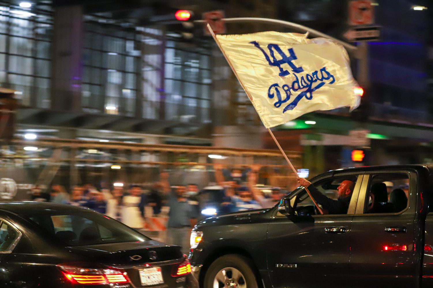 Fans take over the streets of Los Angeles to celebrate the Dodgers ...