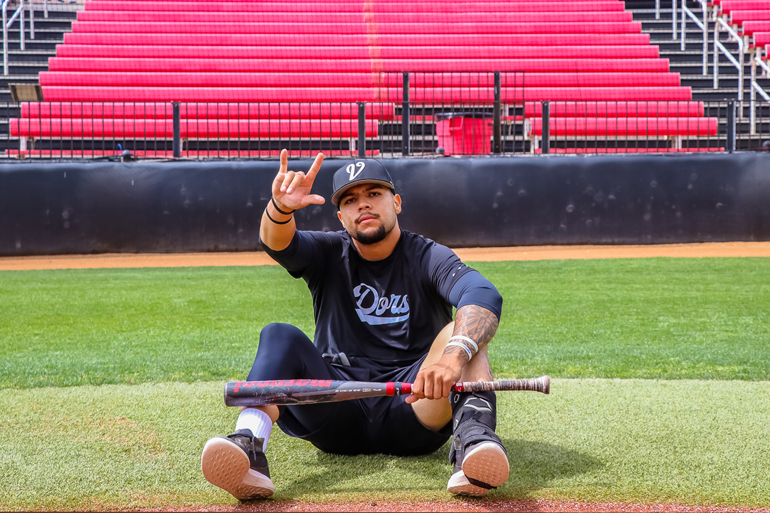 Hard-of-hearing Matador stares down challenges on and off the field ...