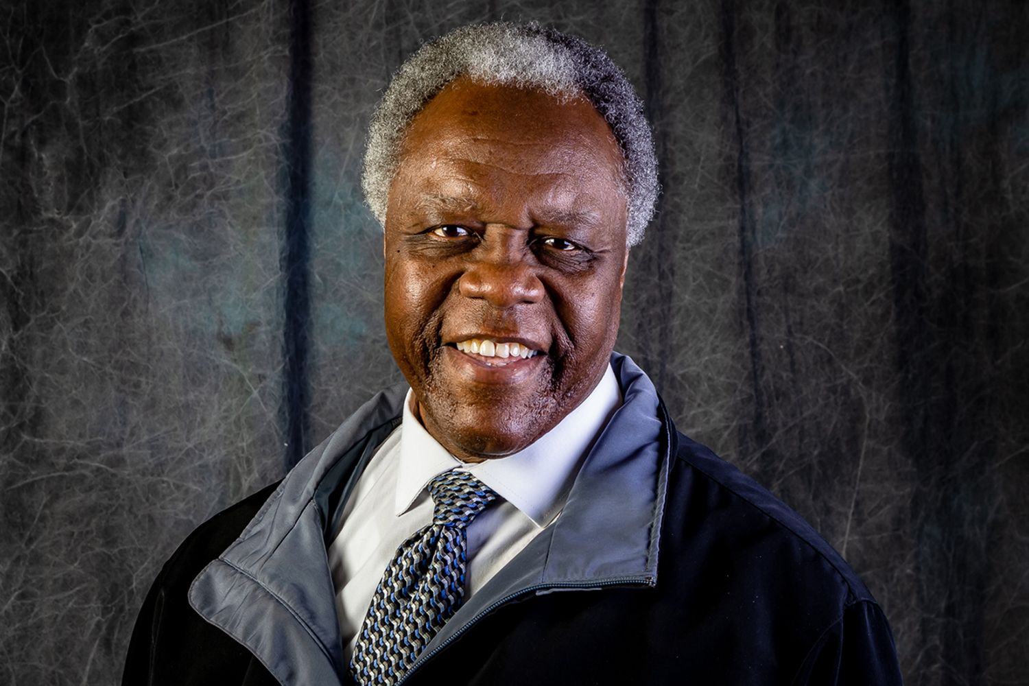 CSUN alumnus’ path to mayoral candidacy – Daily Sundial