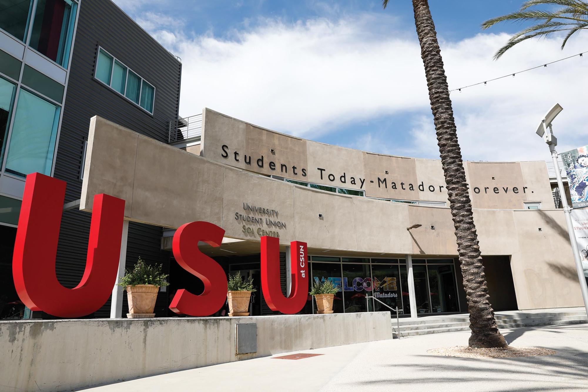 How CSUN with a HEART aids students in need – Daily Sundial