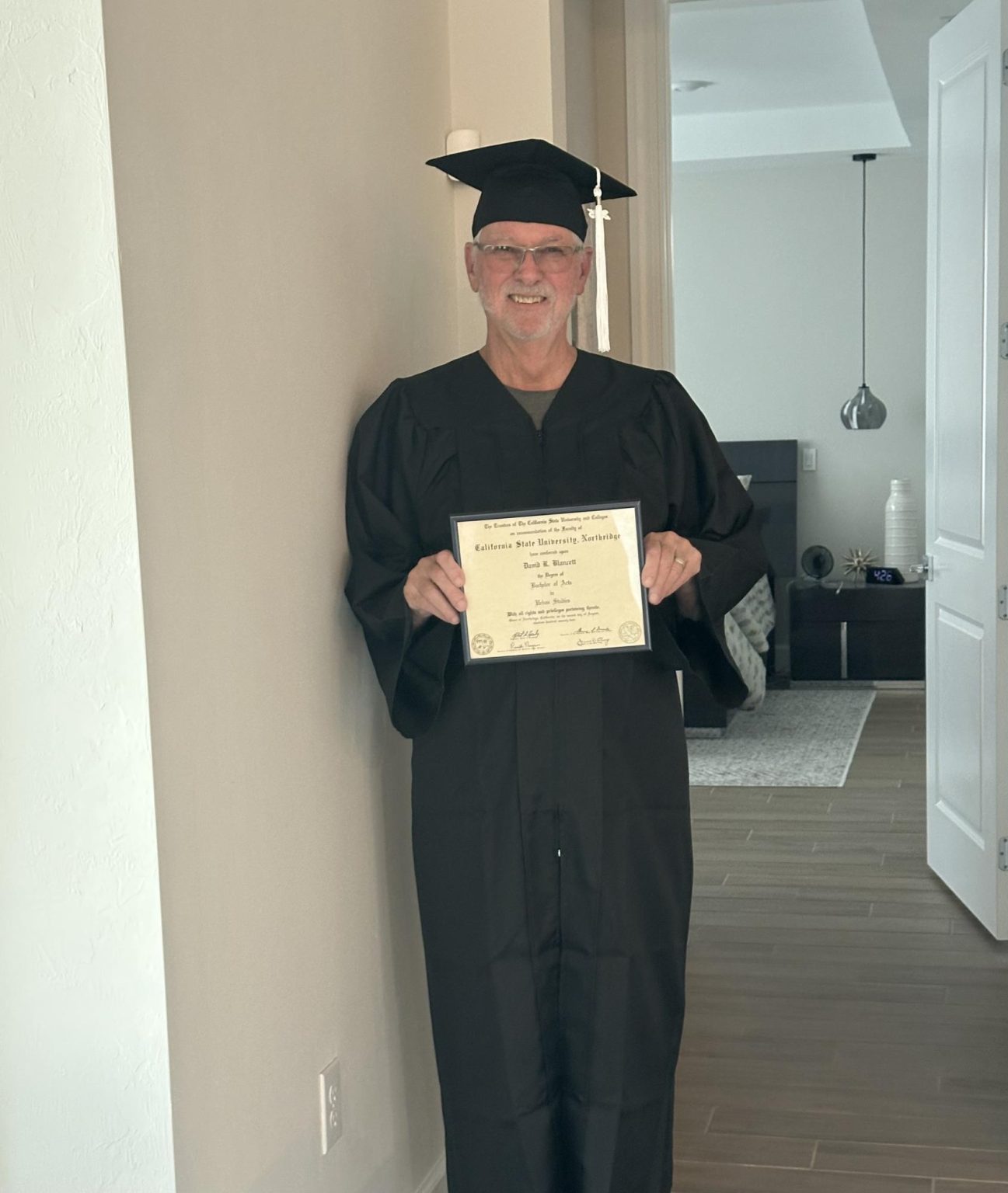 Like father, like daughter: A CSUN graduation shared – Daily Sundial