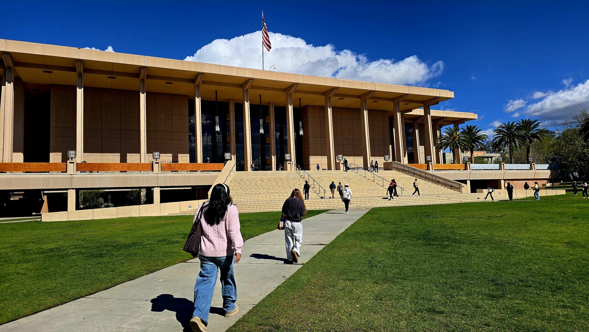 In-person vs. online: How CSUN students learn differently – Daily Sundial